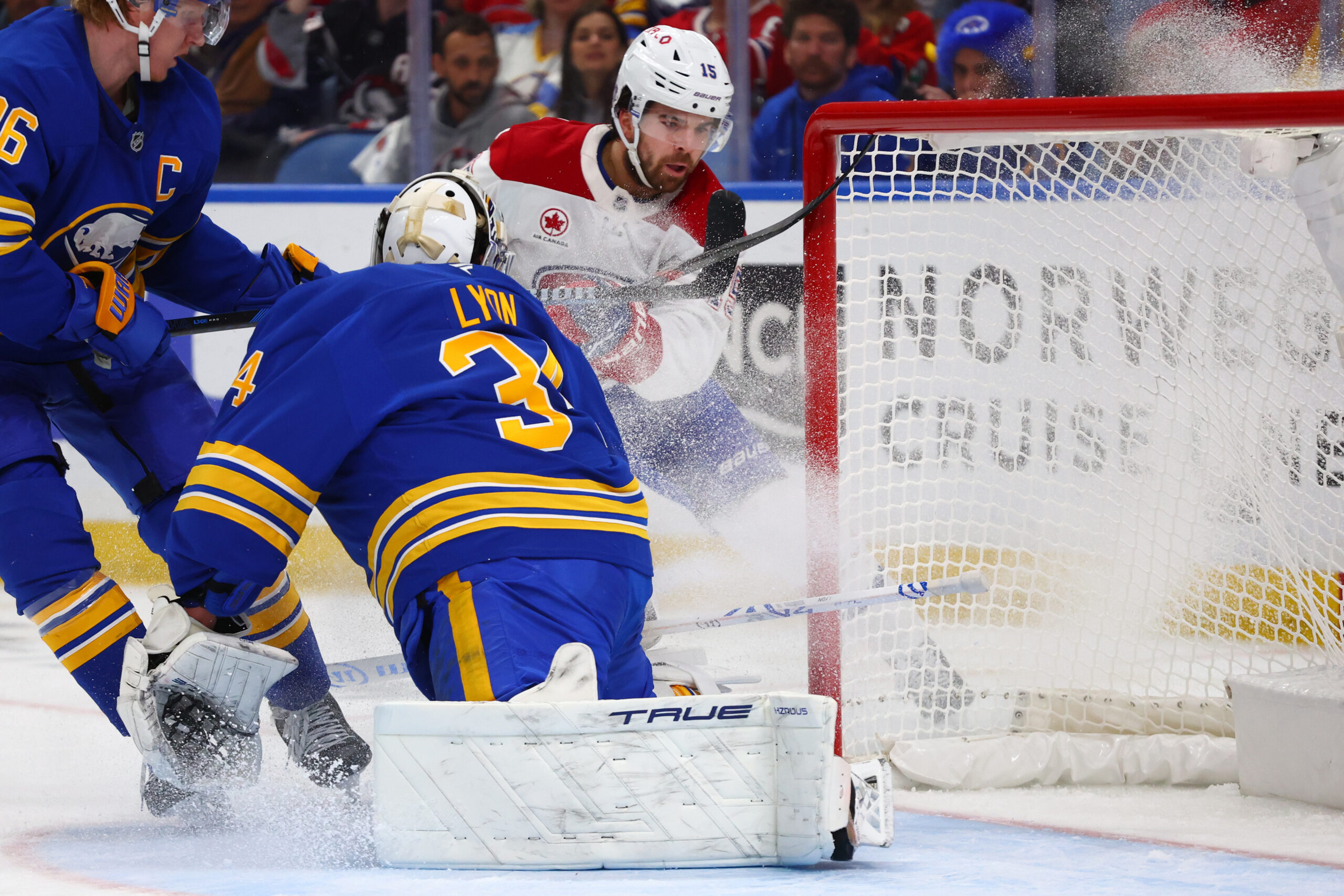Canadiens thump Sabres in Game 2 | News, Sports, Jobs - Observer Today